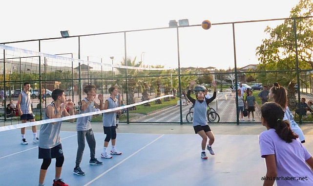Gölet Voleybolla Şenlendi - Spor - Akhisar Haber